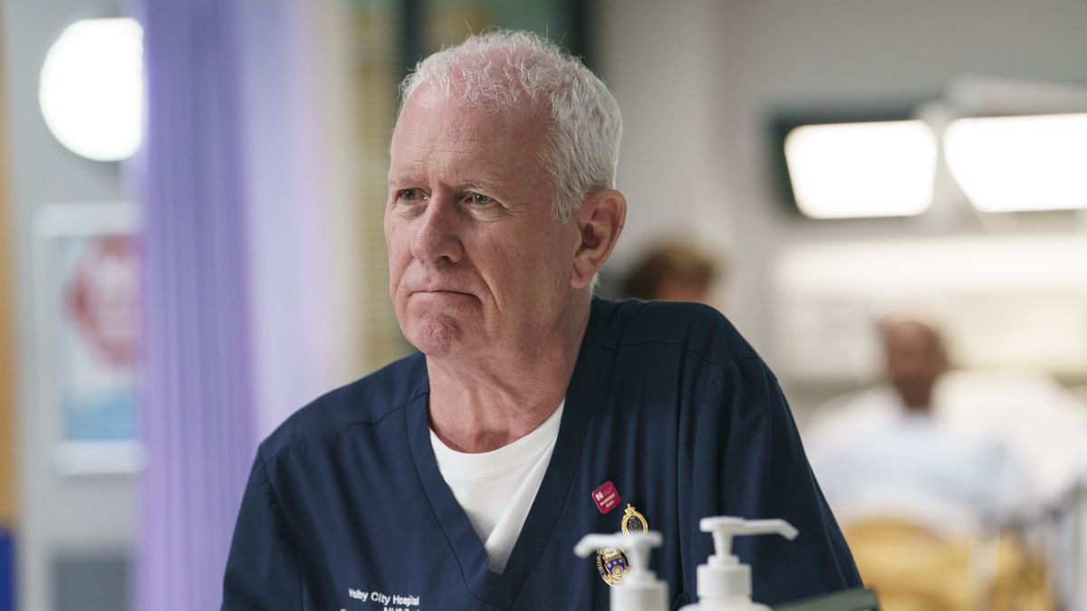 Casualty viewers in tears after Charlie Fairhead actor Derek Thompson ...